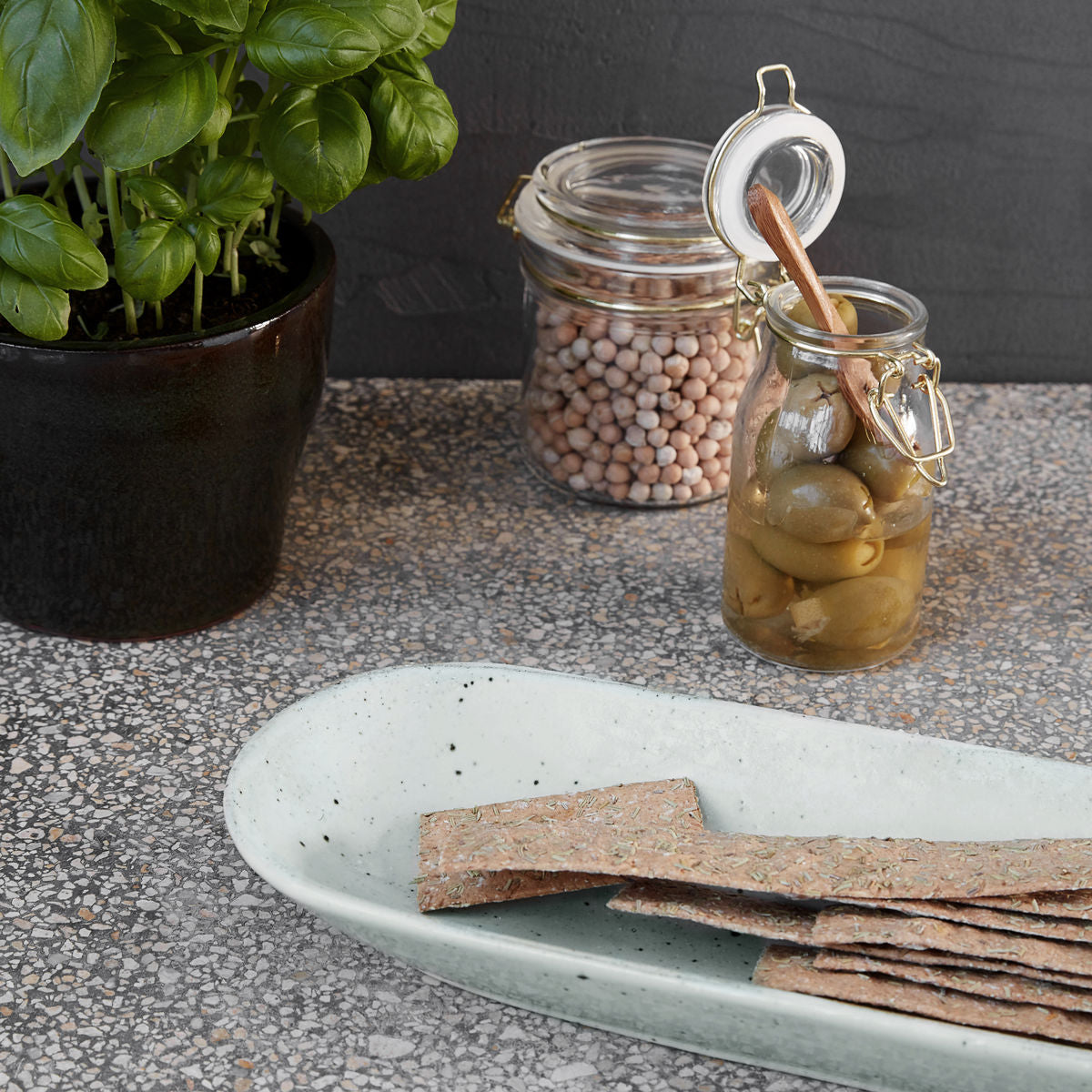 House Doctor 35 cm Made Serving Dish in Ivory Finish – Kitchen Oasis