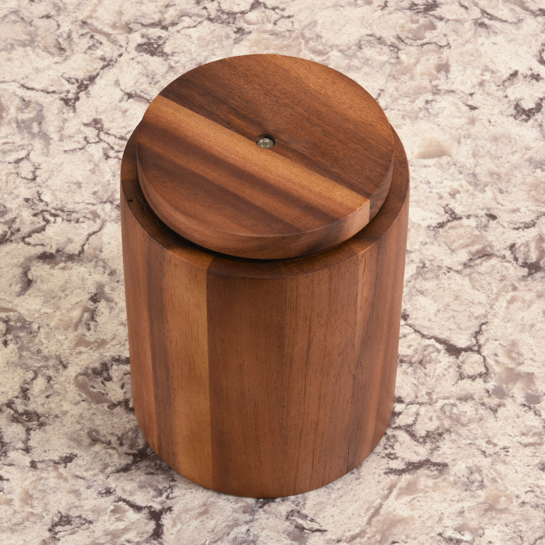 Kalmar Home Rotating Lazy Susan Utensil Holder – Kitchen Oasis
