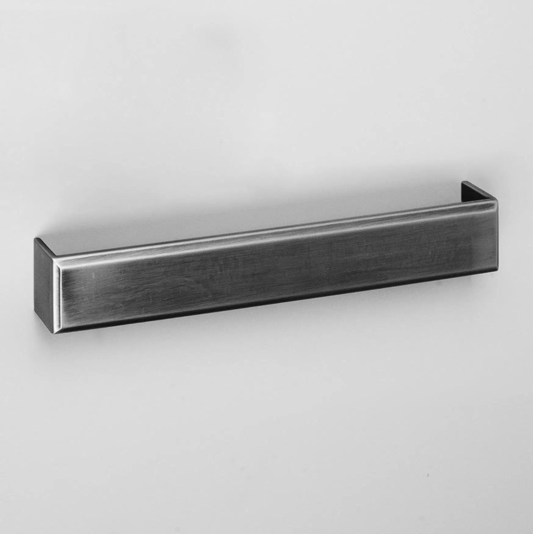 ZEN Design Creta 8" Antique Nickel Center Cabinet Handle – Kitchen Oasis